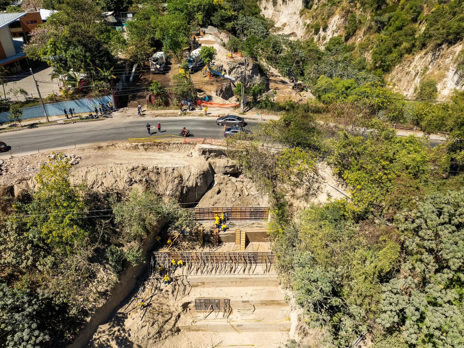 MOPT trabaja anticipadamente para eliminar riesgos en comunidades ...