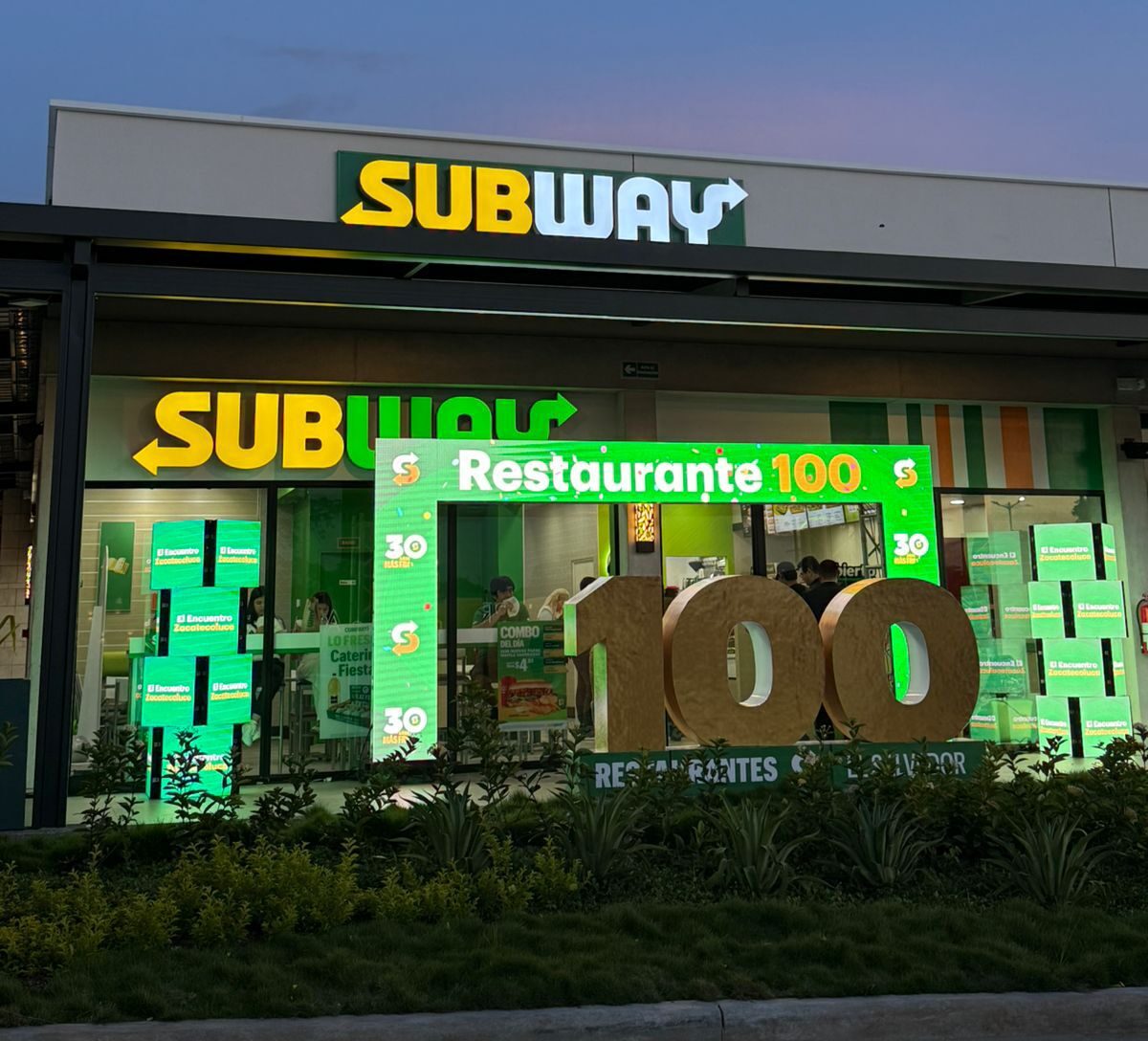Subway El Salvador celebra 30 años en el país con la apertura de su ...